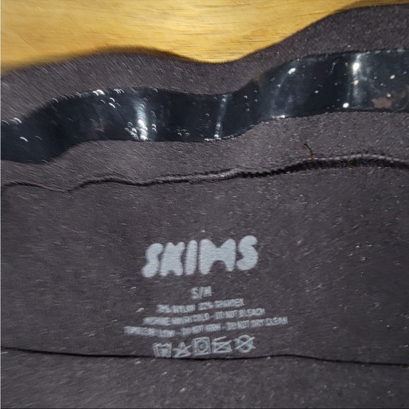 Other | Skims Kim Kardashian Womens Sm Sculpting Shapewear Panties New ...